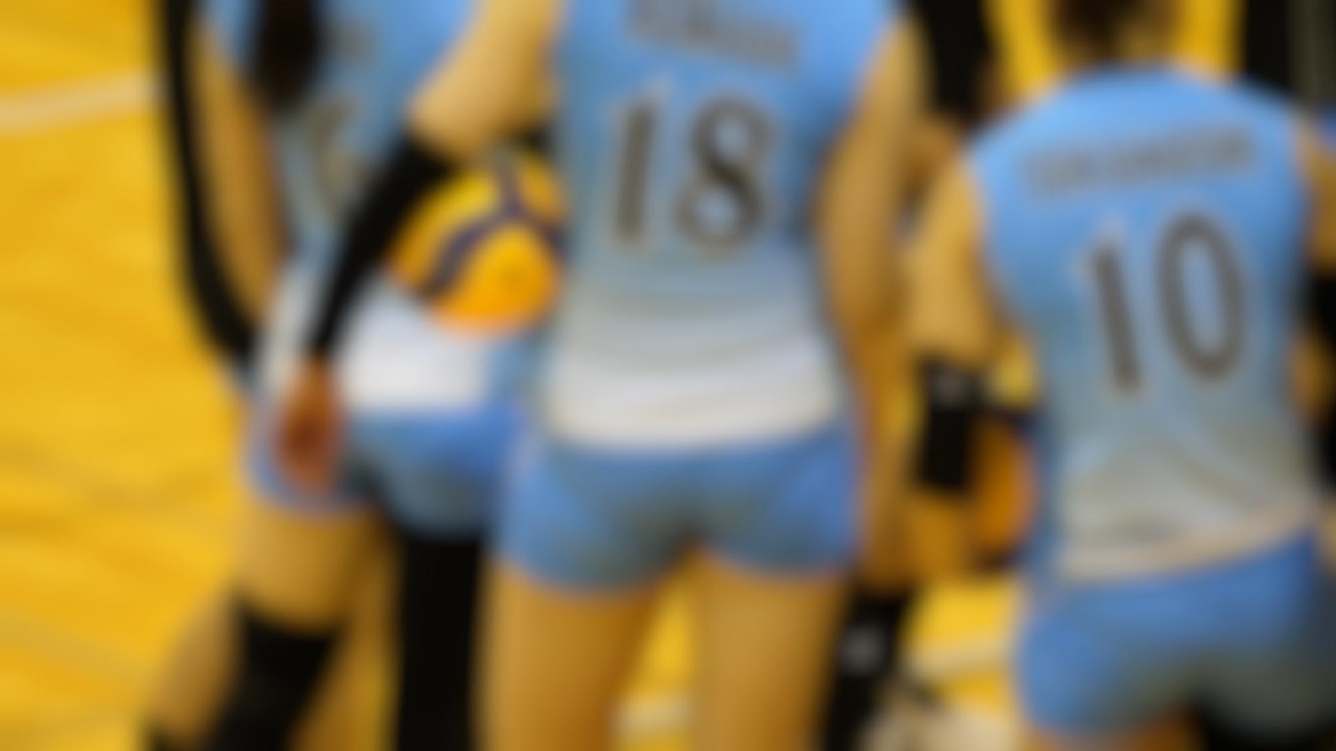 コートの女神たち＃014：【4K動画】 | アダルト動画販売マーケットのAdama(アダマ)