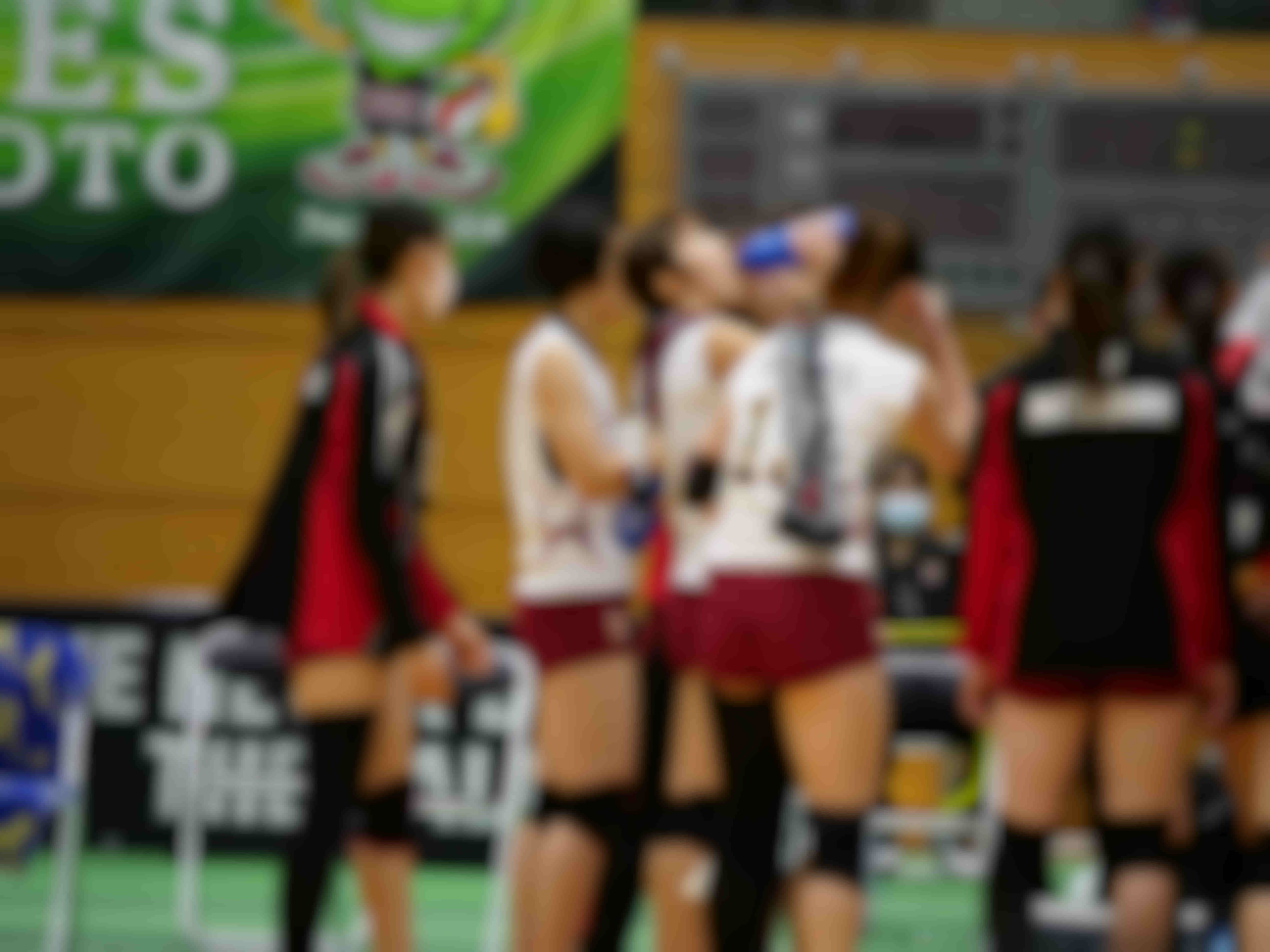 コートの女神たち＃070：【5K画像】 | アダルト動画販売マーケットのAdama(アダマ)