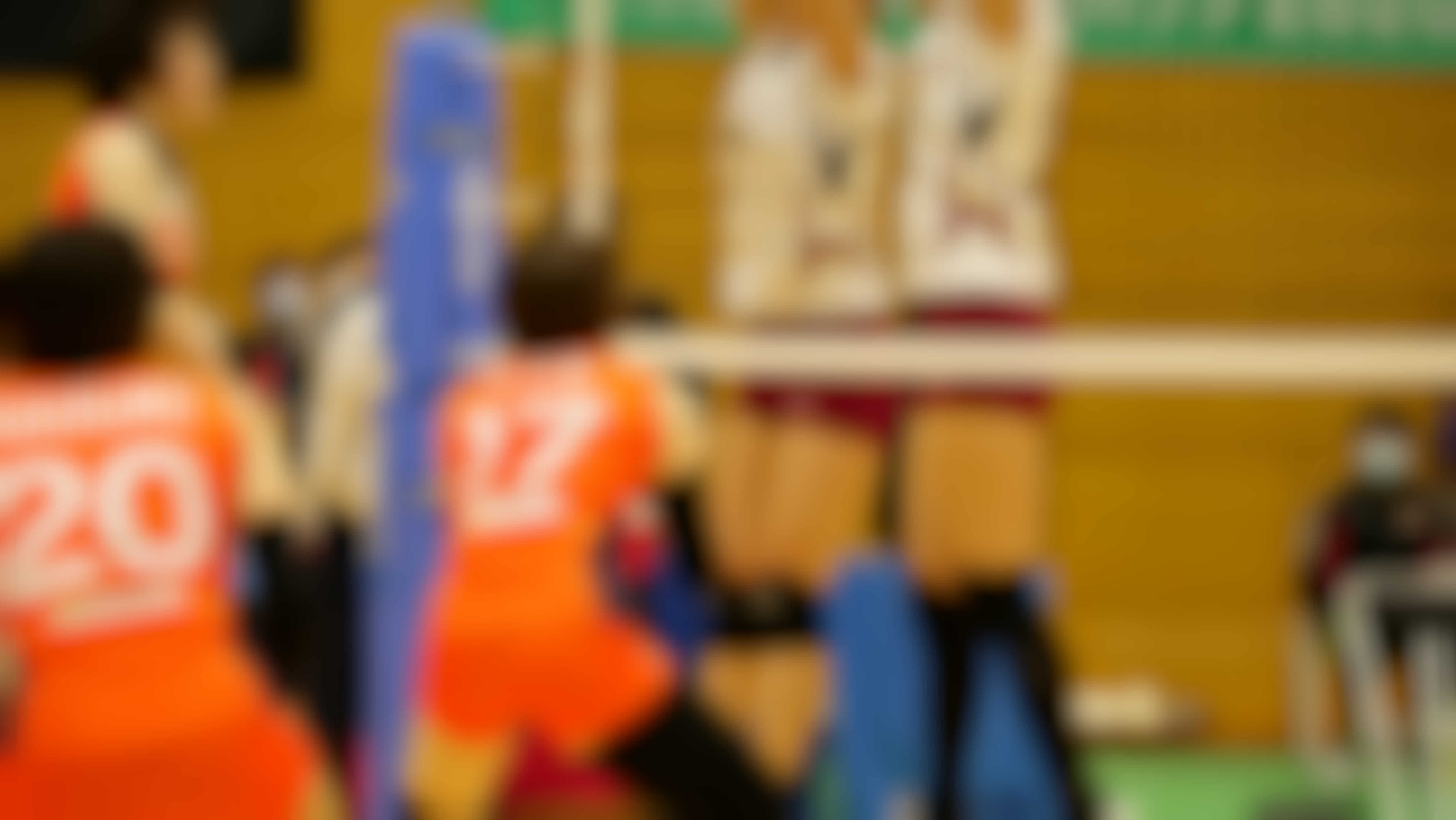 コートの女神たち＃088：【5K画像】歓喜の輪に咲いた笑顔たち | アダルト動画販売マーケットのAdama(アダマ)